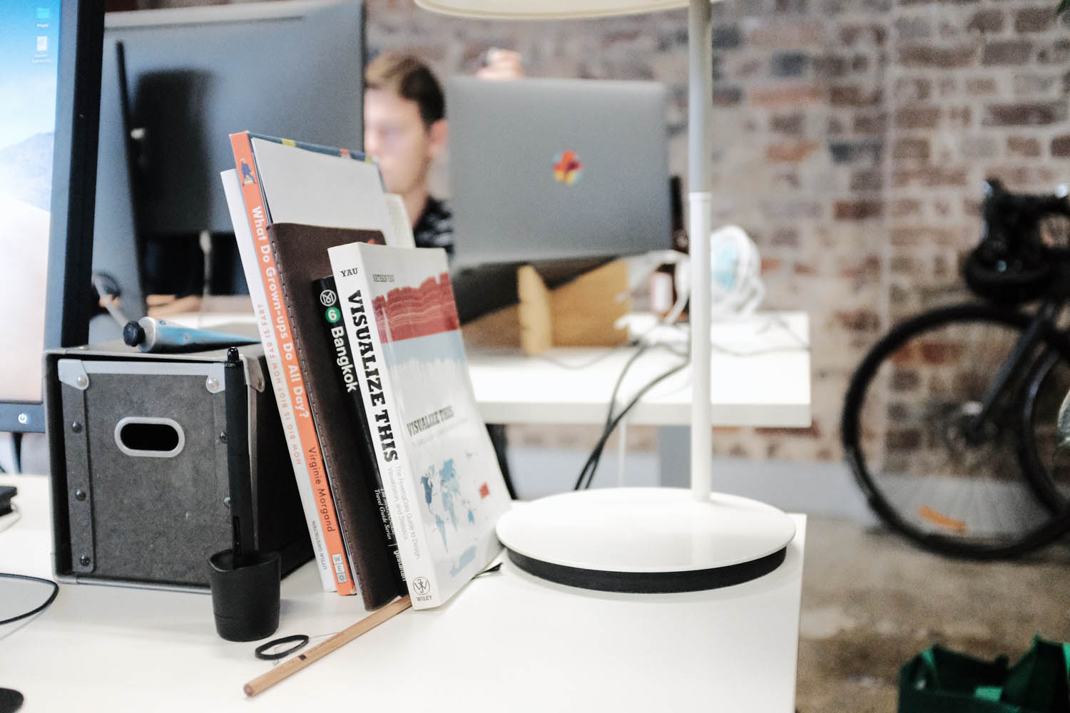 The big list of data visualisation books | VISUALISE.TODAY